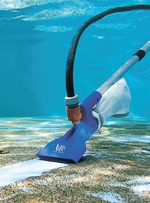 Spavac electric spa vacuum cleaner